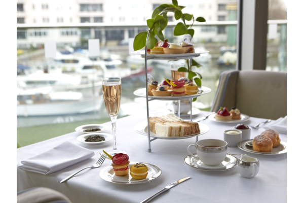 Celebrate the Platinum Jubilee with these Glorious Afternoon Teas ...