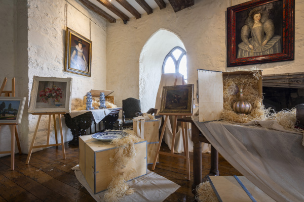 Leeds Castle 1930s – Private Collections Room – AboutMyGeneration